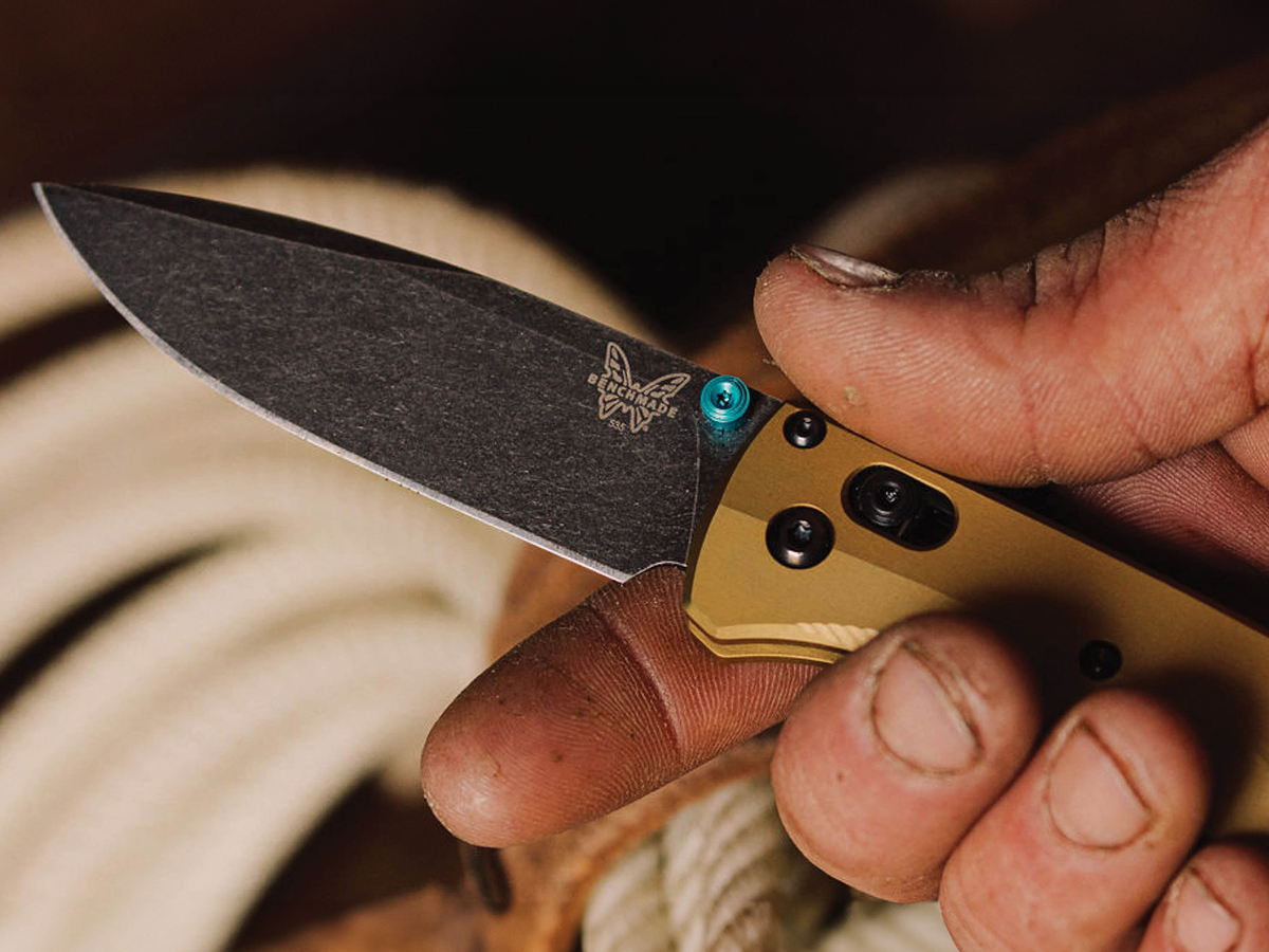 Benchmade Bugout Burnt Brass | Dailygear